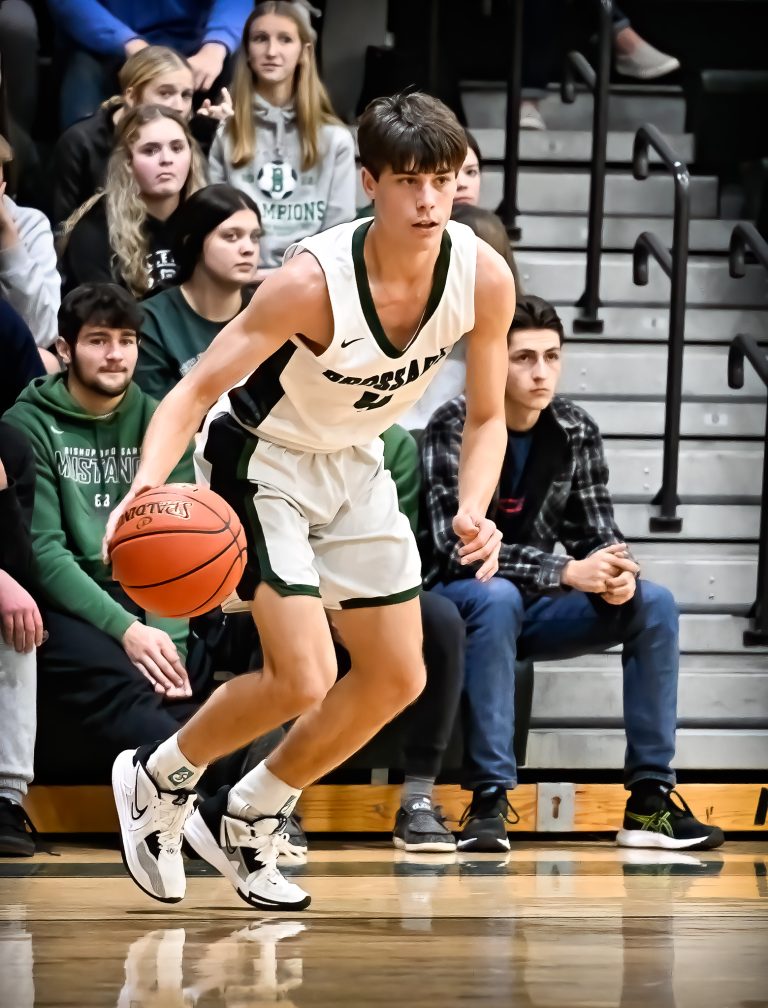Bob/Ted Jackson Green-White Night Photo Array – Boys BBall G-White Night Review – bmustangs